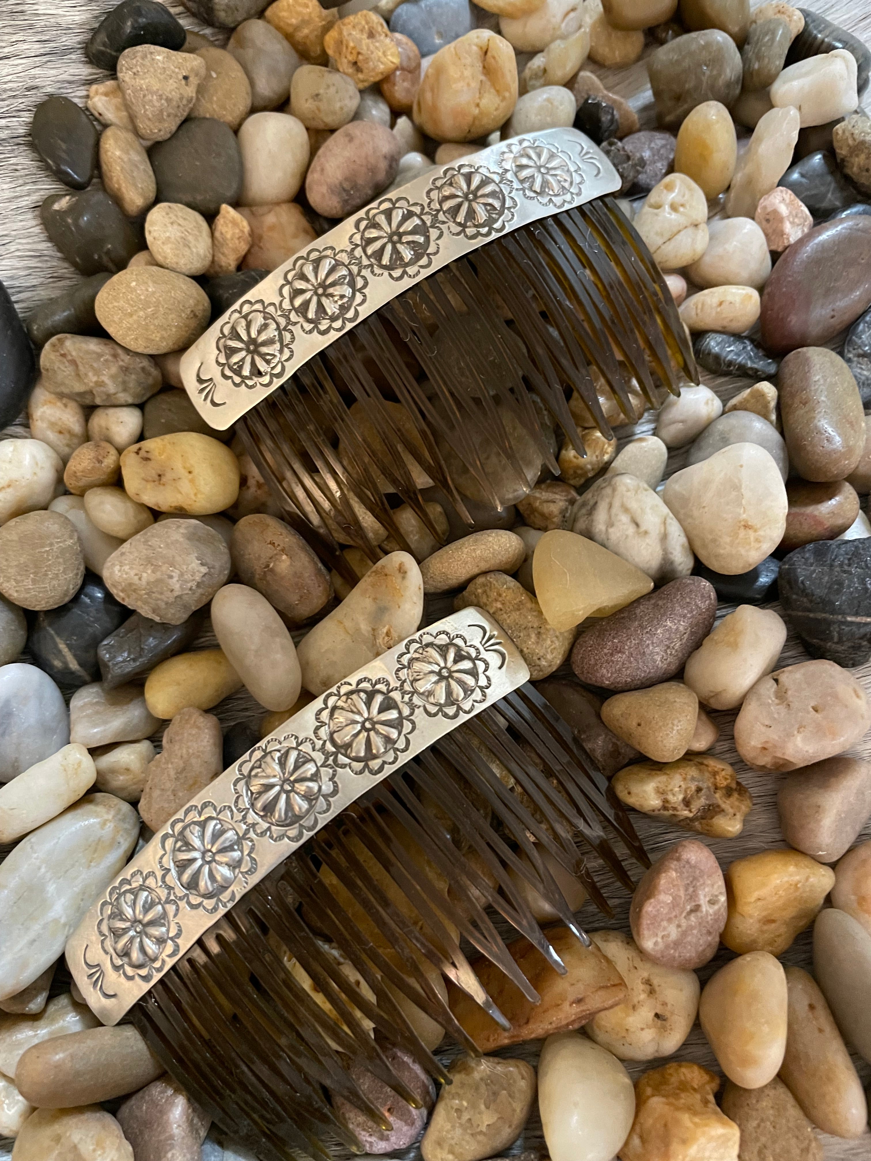 The Dani Hair Comb – 1806 & Co.