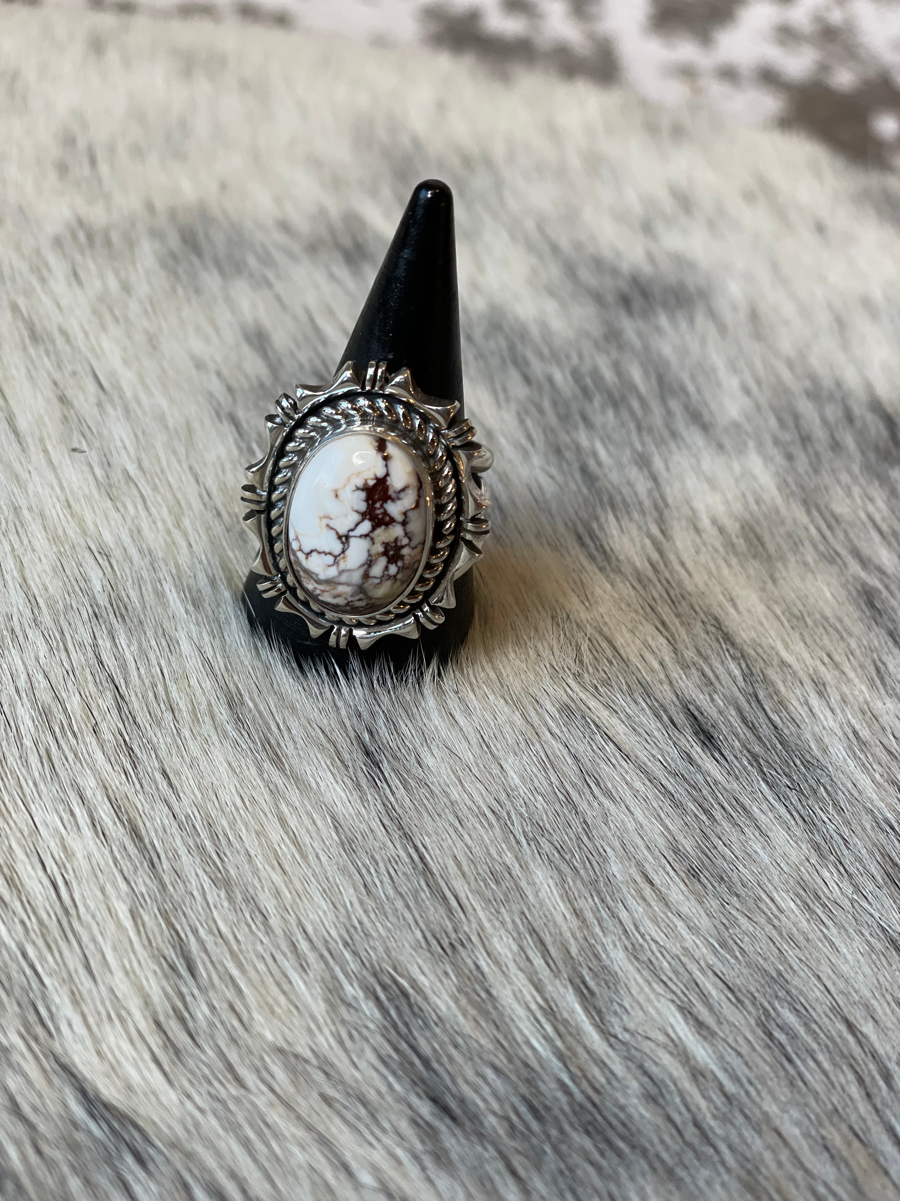 The Adeline Ring – 1806 & Co.