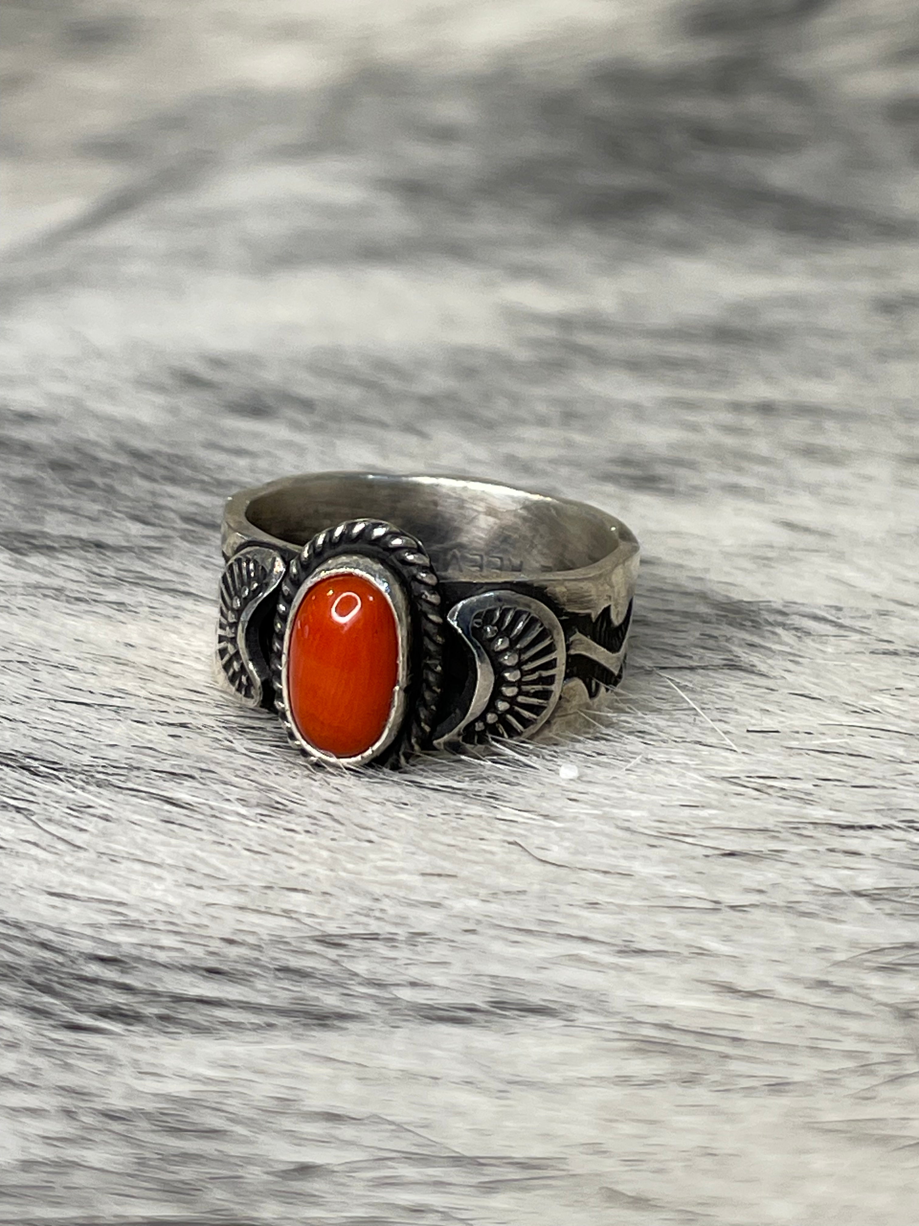 The Elena Ring – 1806 & Co.