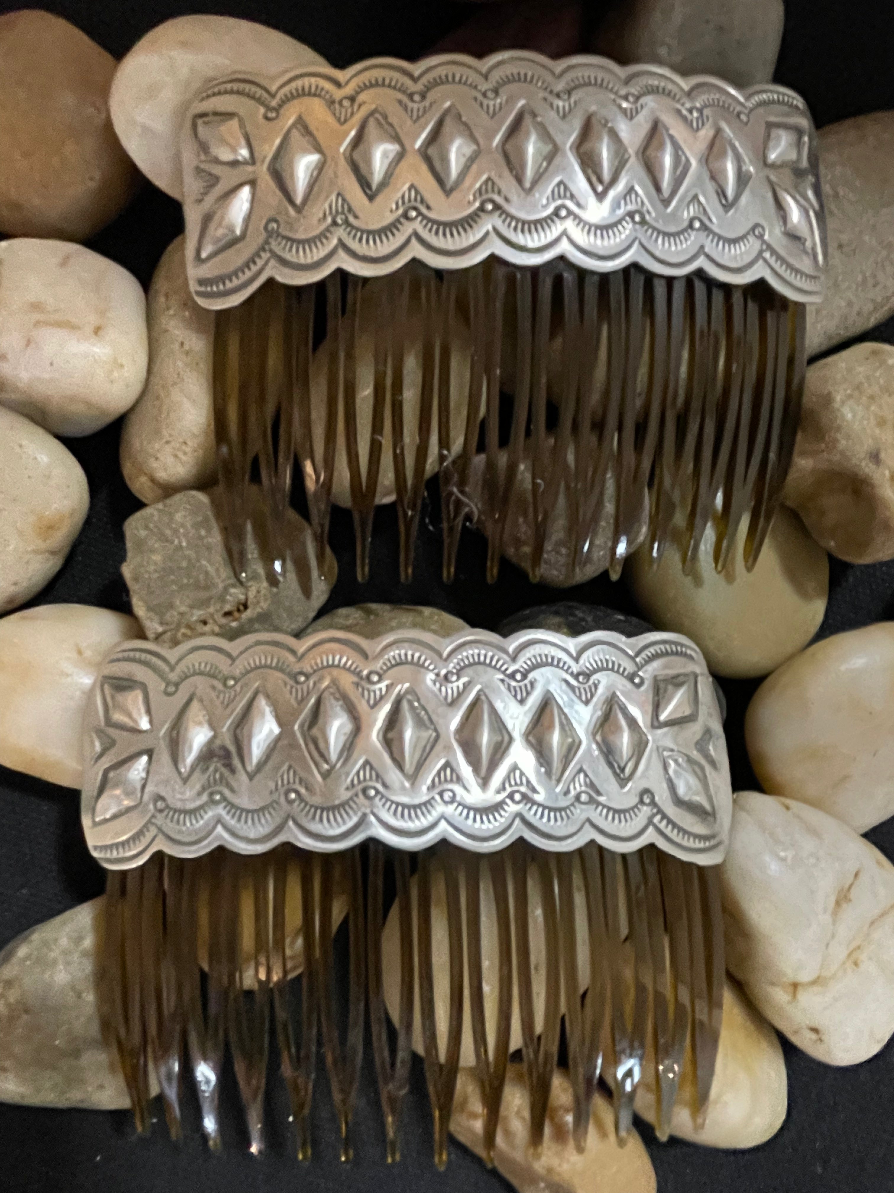 The Rosa Hair Comb – 1806 & Co.